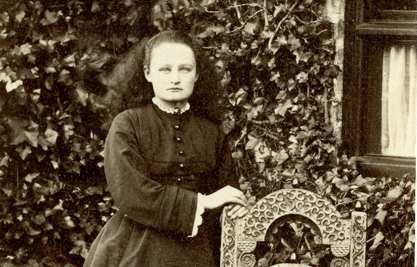 A Book-larnt Linkisheere Lass - North Lincolnshire Museum
